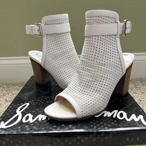 Sam Edelman | Shoes | Sam Edelman White Leather Emmie Sandals | Poshmark